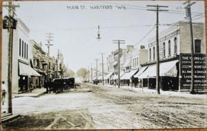 Hartford, WI 1910 AZO Realphoto Postcard: Main Street - Wisconsin Wis ...