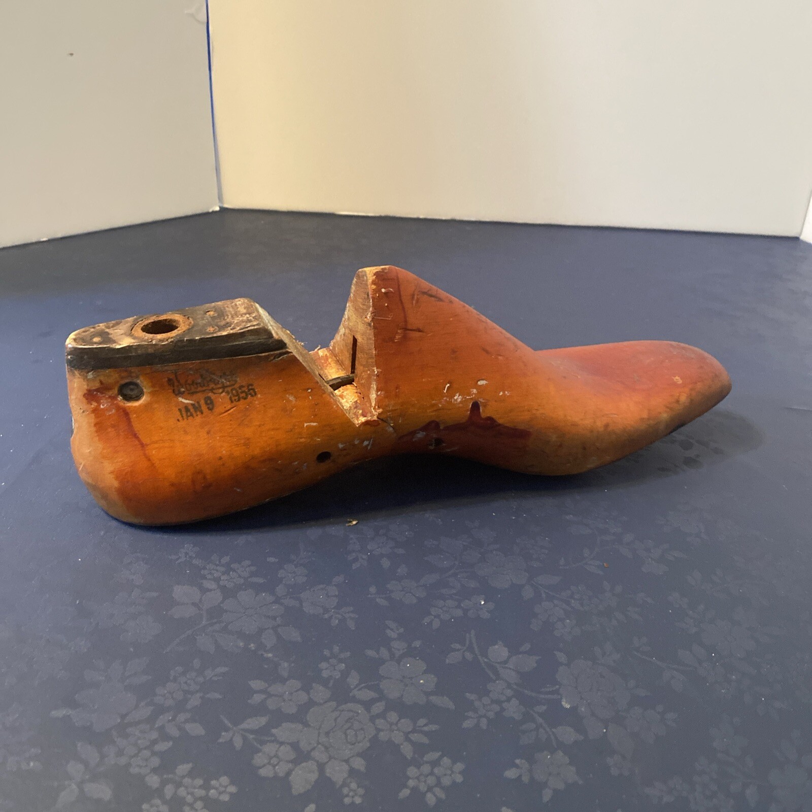 Vintage -1956 One Wooden Shoe Last Forms Cobbler Mold… - Gem