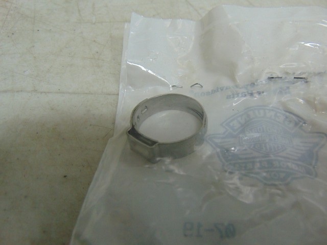 Harley 10142 Oil Drain Line Hose Clamp Sportster Nitester Xr1200x 883 ...