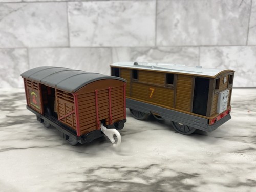 TOBY Train & APPLE BOX CAR TrackMaster Thomas Tank Engine Friends 2005 ...