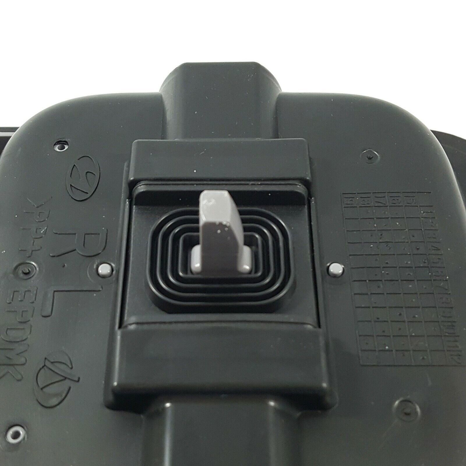 Gen-uine 83650-4H150 Door Handle Catch Unpainted LH For Hyundai H1 2007 ...