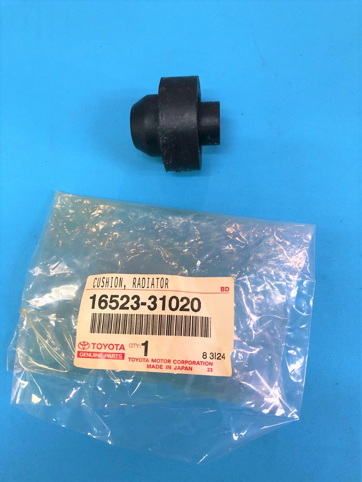 Original Lexus 1652331020 IS250&IS350 (06-15) Cushion.radiator Stütz ...