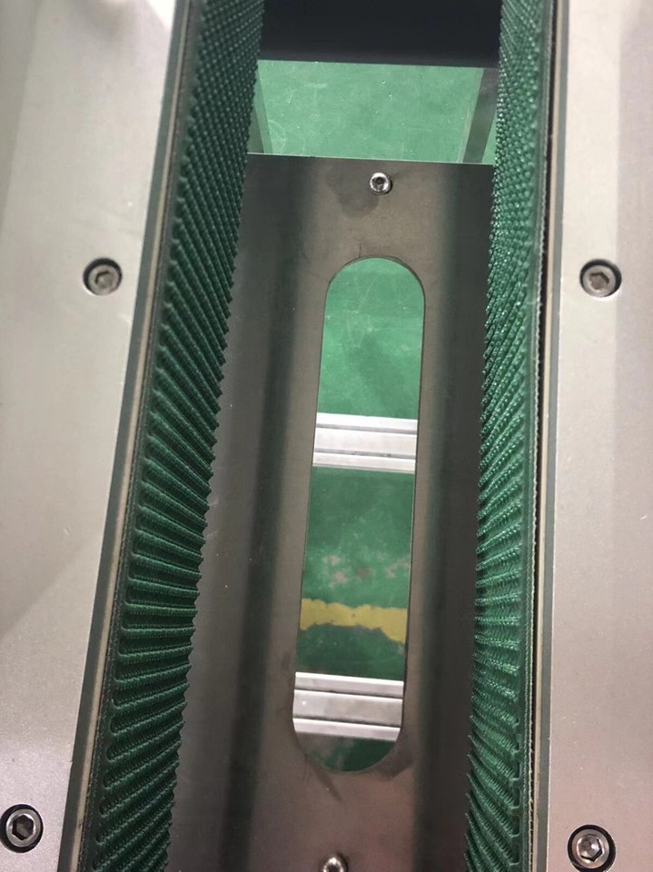 Hugger Belt Conveyor, Side Grip for Bottomless Transfer Conveyor ...