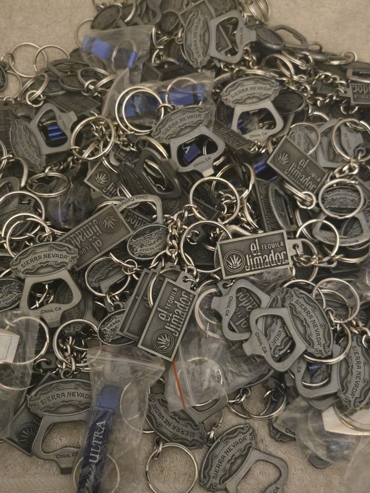 HUGE LOT OF 256 METAL KEYCHAINS AND BOTTLE OPENERS - ALL ALCOHOL ...