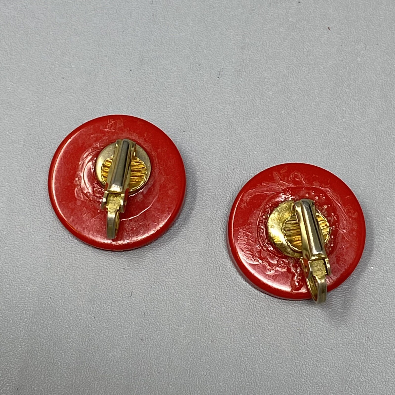 VINTAGE Red Clip On Earrings Round Button Acrylic MOD 1970s 7/8" | eBay