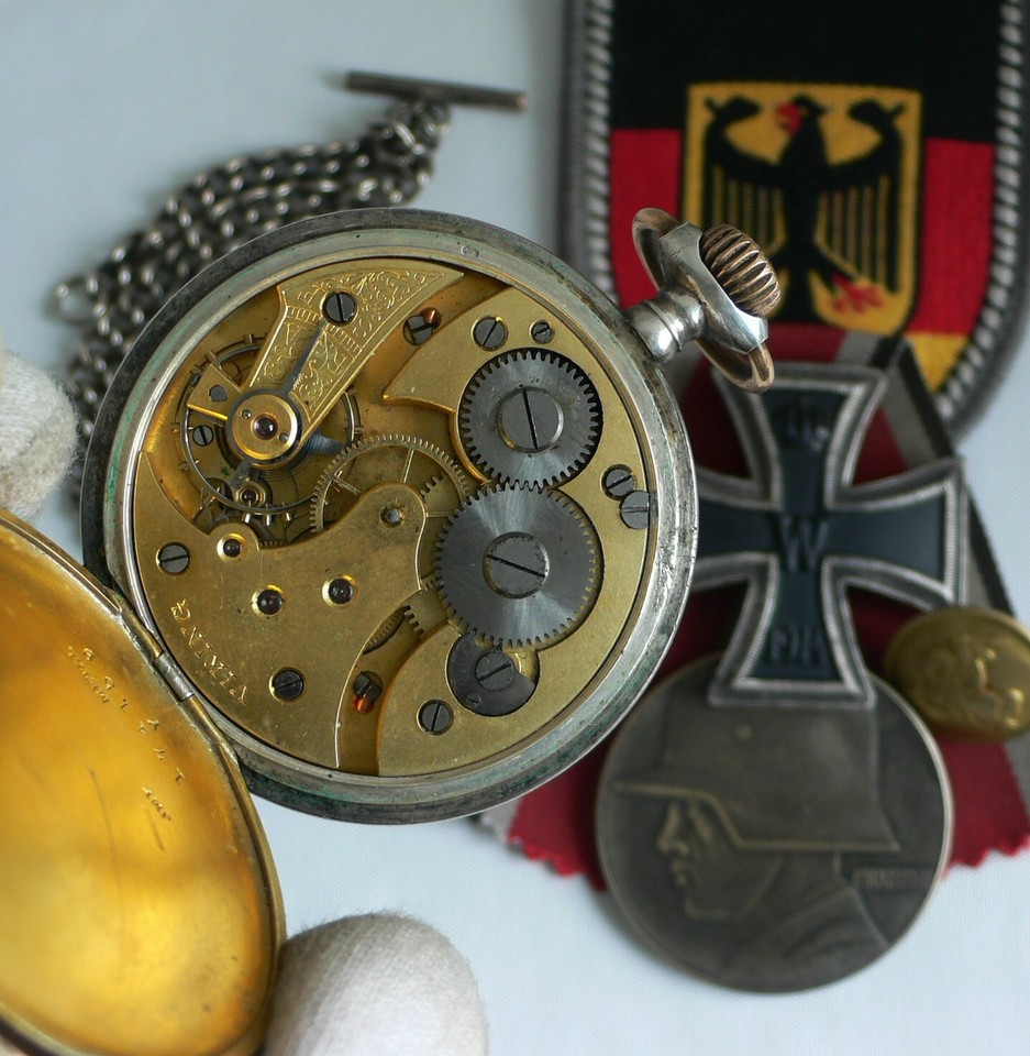 WATCH GERMAN WW2 WWII Panzer Tank Division Tiger-Panzerkampfwagen ...