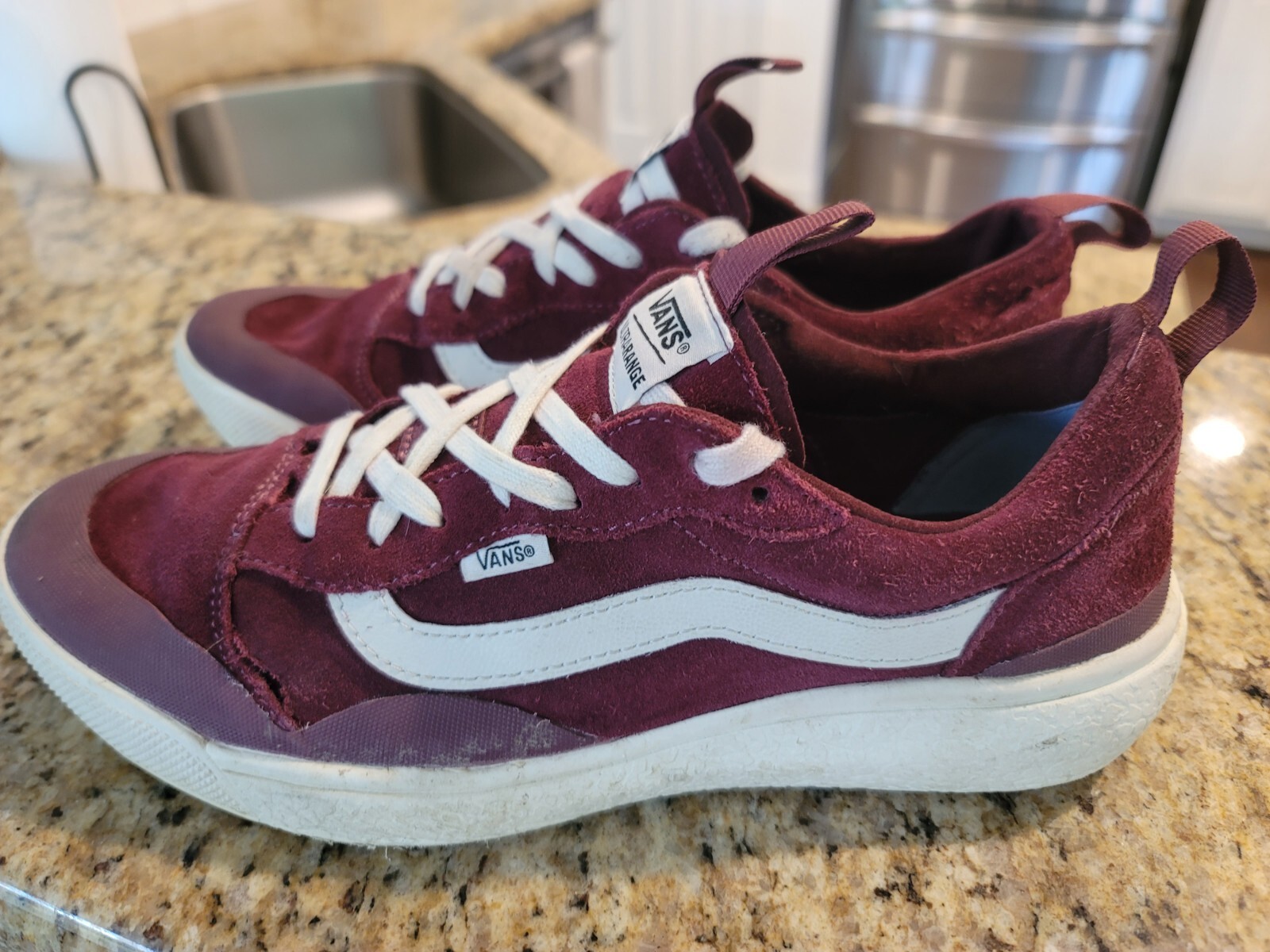 VANS UltraRange MTE Low Maroon Suede Mens 10 | eBay