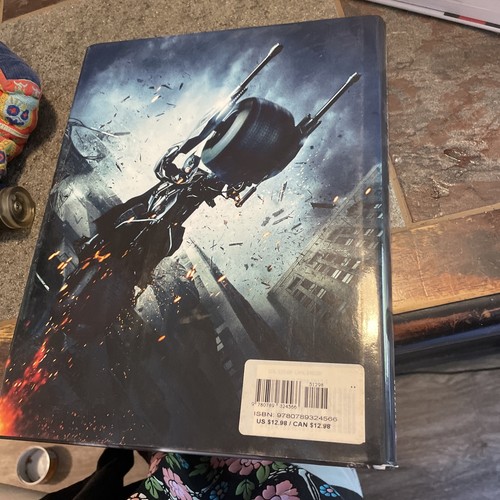 THE DARK KNIGHT Featuring Production Art & Full Shooting Script HC | eBay