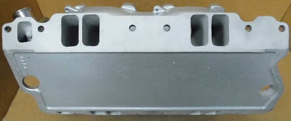 Edelbrock TR1Y SB Chevy Tunnel Ram W/Dual 4150 Top, Powder Coated ...