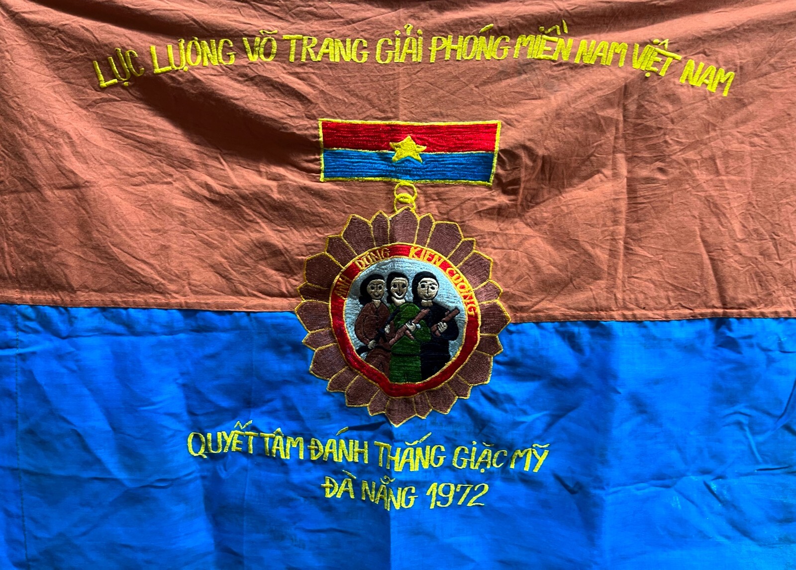 FLAG ,Vietcong NVA NLF North VN Army Flag Victory in DA NANG 1972 YEAR ...