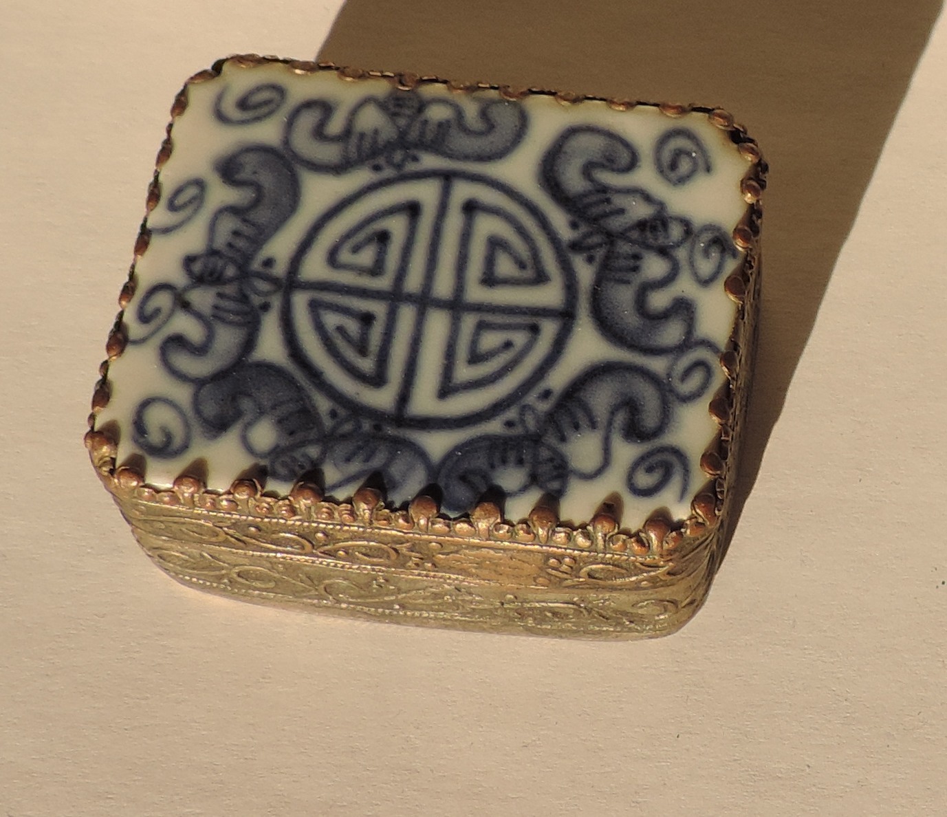 Vintage Chinese Blue & White Porcelain Metal Rectangular Pill Snuff Box ...