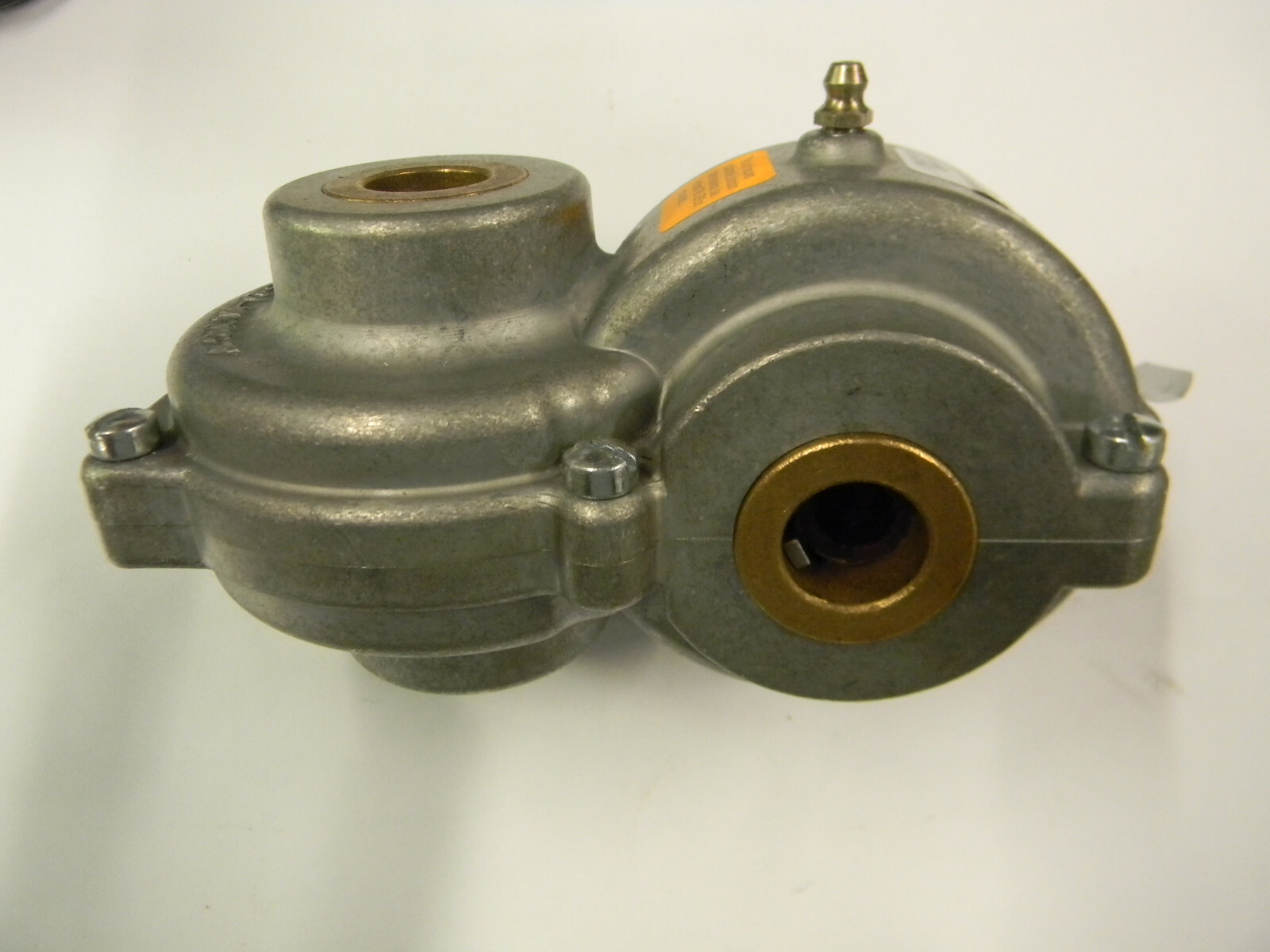 New Tolomatic 02030000 Float A Shaft Universal Rt Angle Gear Box ...