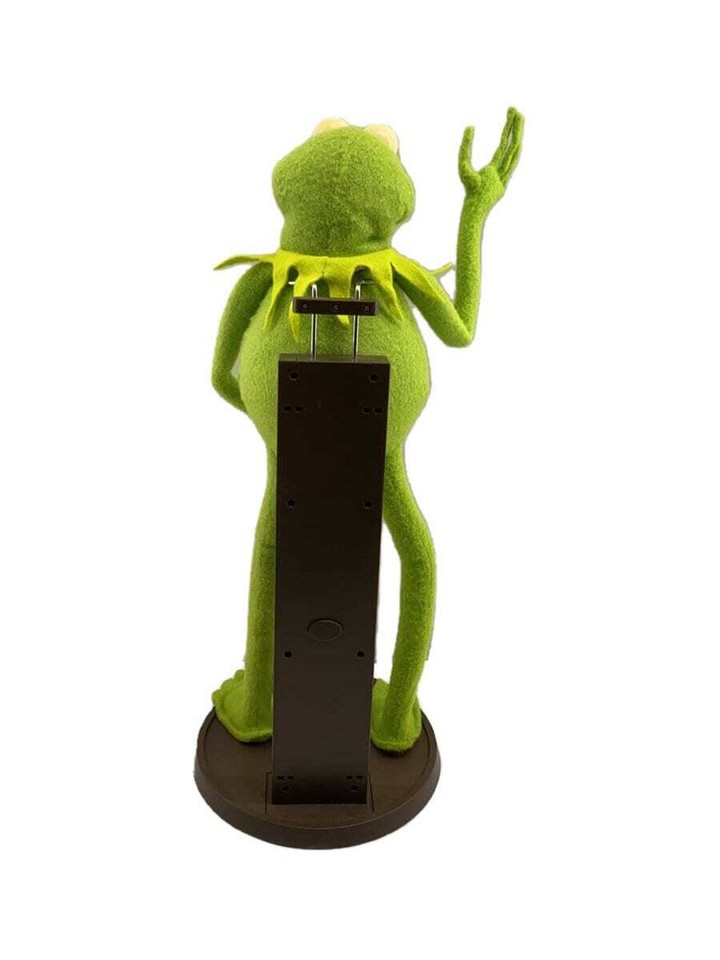 Disney The Muppets Kermit Frog MR Figure Master Replicas Photo Puppet ...