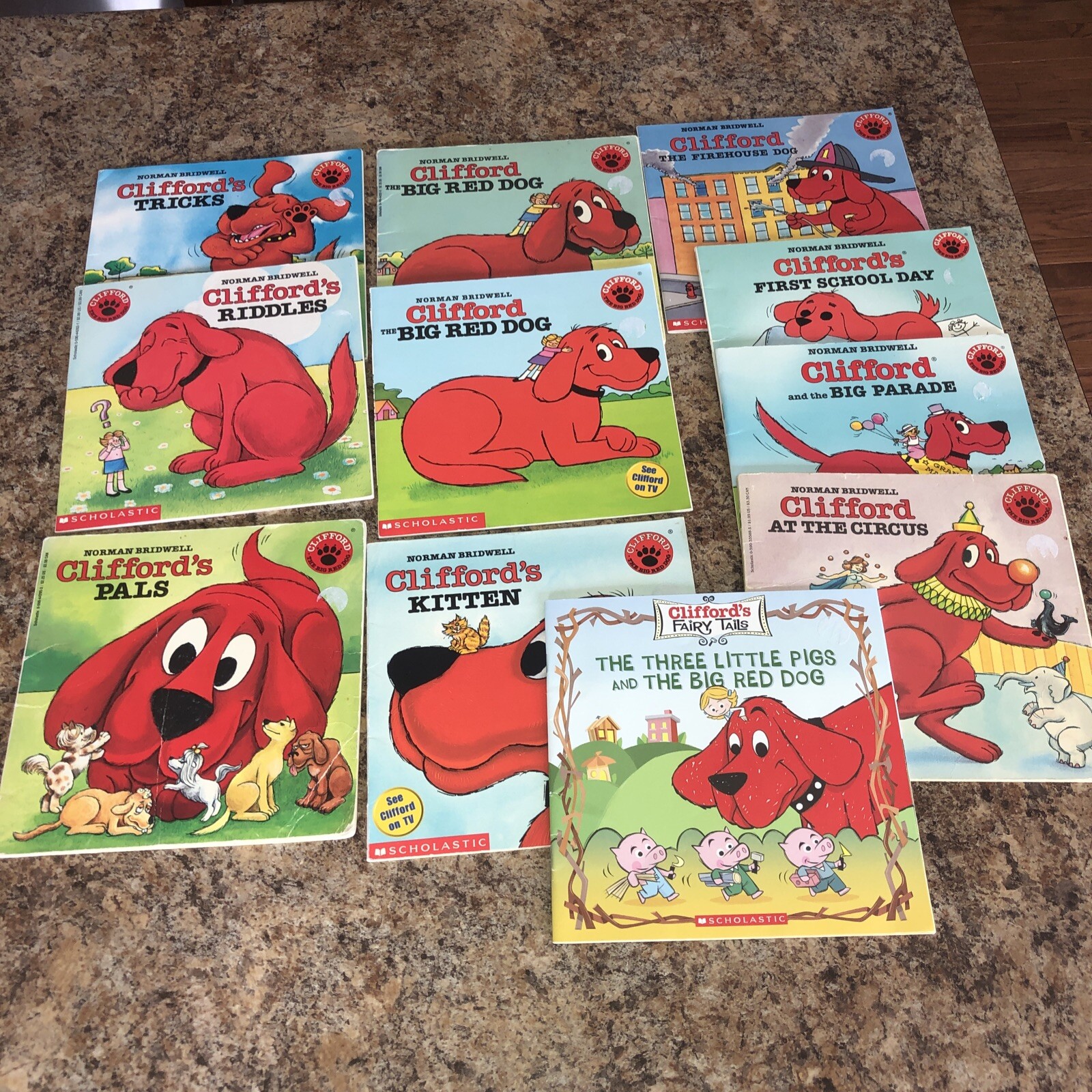 CLIFFORD THE BIG RED DOG PB Books - Your Choice $1.50 Each Many Titles ...