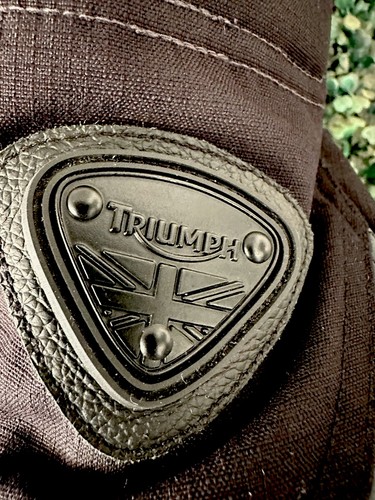 Triumph OEM Phantom Men’s XXL Motorcycle Jacket New With Tags Knox ...