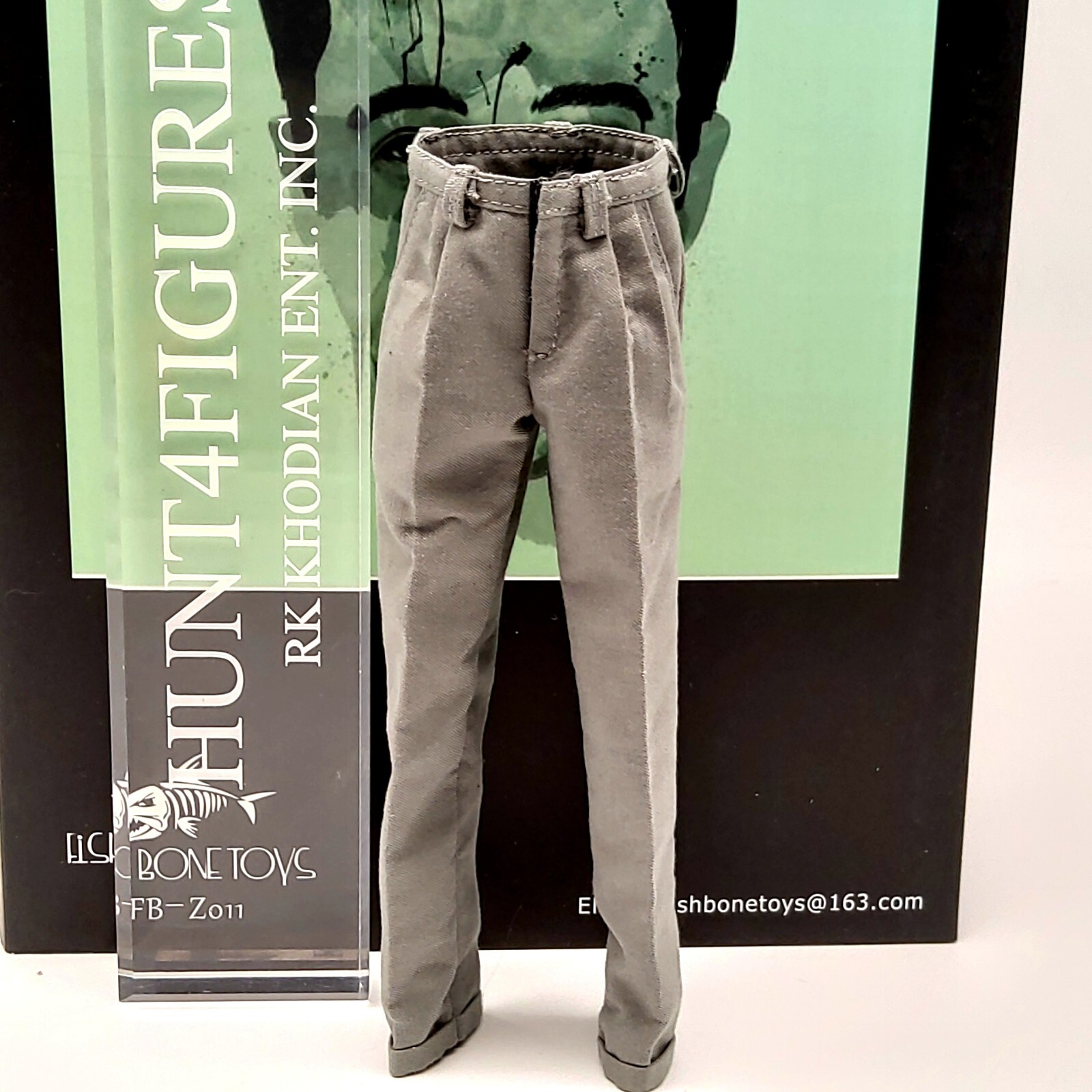 Fish Bone Toys Fight Club Narrator Norton 1/6 action Figure's Gray Suit ...