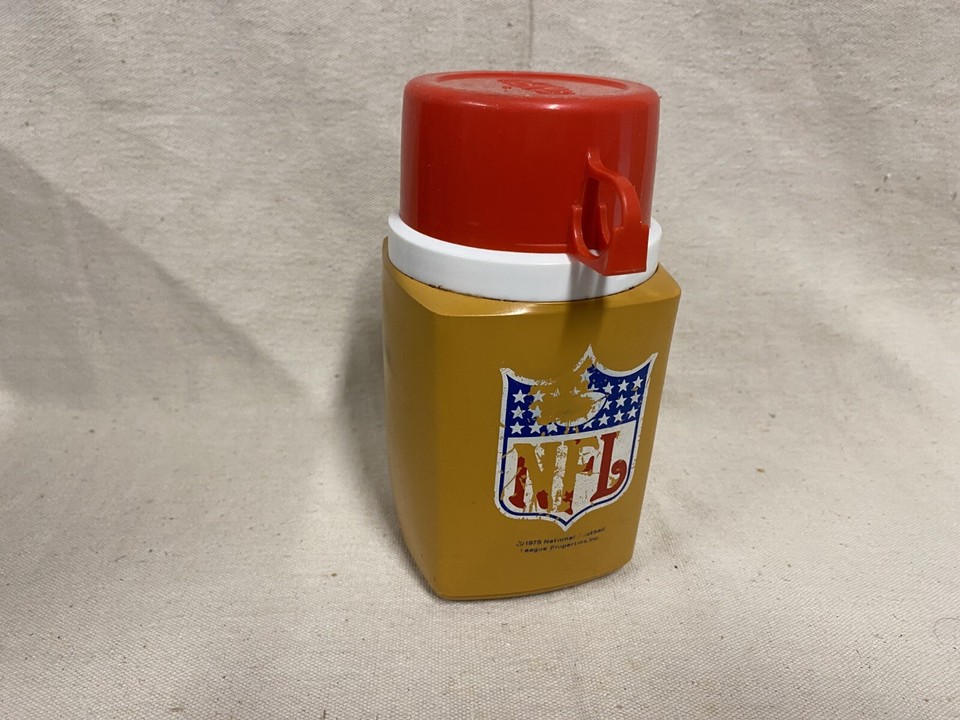 Vintage NFL Lunch Box and Thermos 1975 American National Football ...