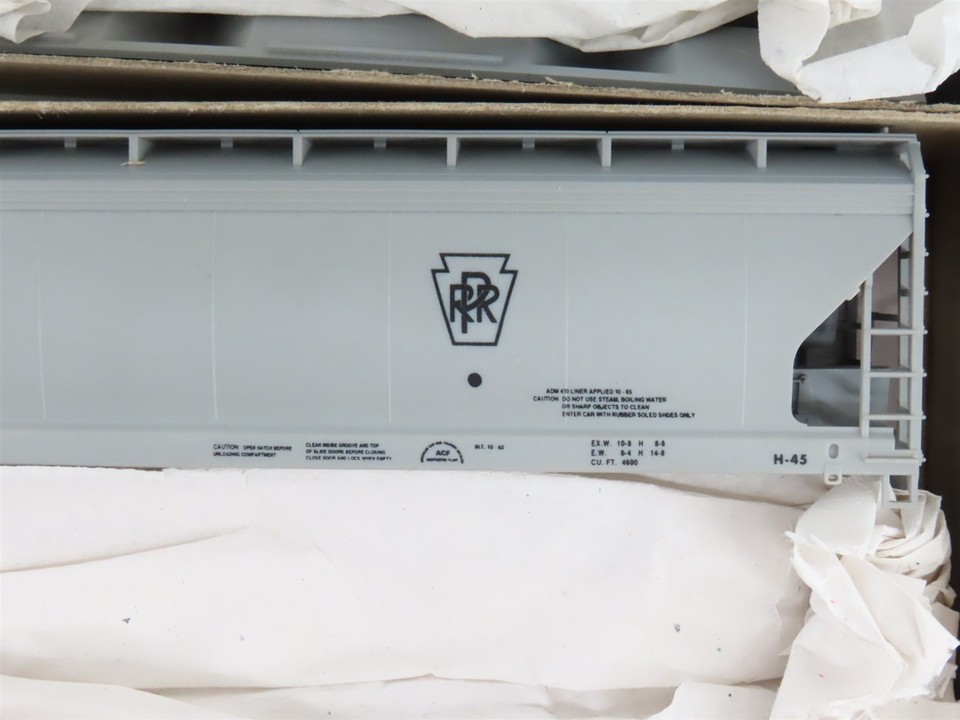 LOT of 6 HO Scale Accurail Kits PRR Pennsylvania ACF 3-Bay Covered ...