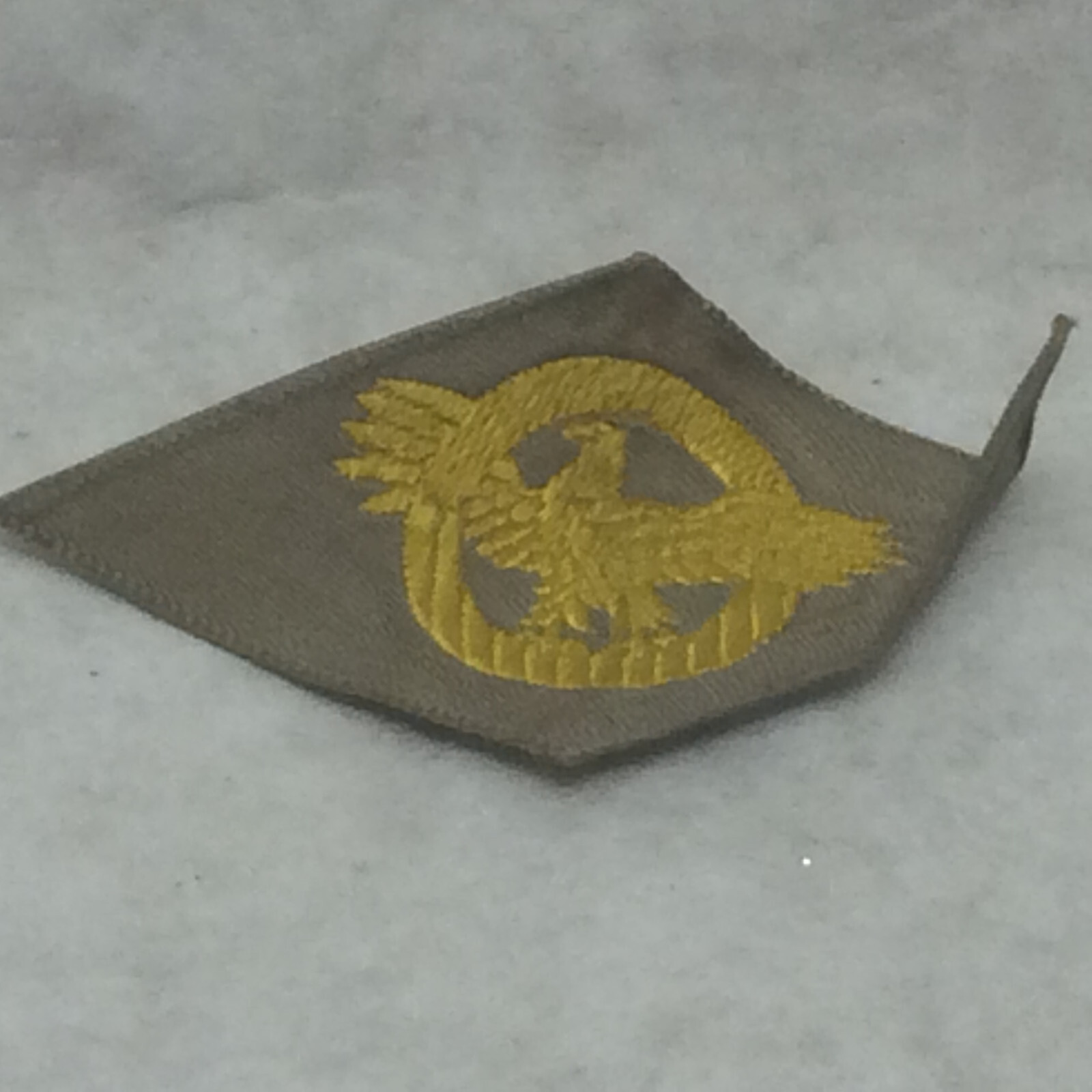 US Military Uniform Army Honorable Discharge Insignia Ruptured Duck ...