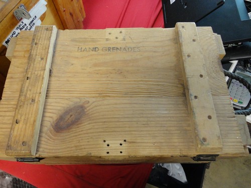 VINTAGE HAND GRENADE FRAG MILITARY WOODEN CRATE BOX - 30 GRENADE ...