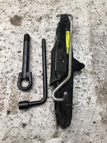 Mercedes Benz Citan W415 Brake Down Vehicle Lifting Jack Tow Eye 2019 ...