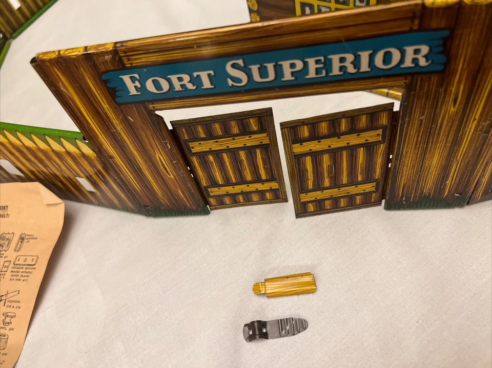 Vintage T Cohn Superior Fort And Trading Post w/metal figures see ad | eBay