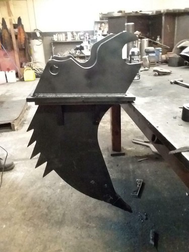 31 inches long Mini Excavator Ripper/Saw 1" Tine AR400 Steel overall 40 ...