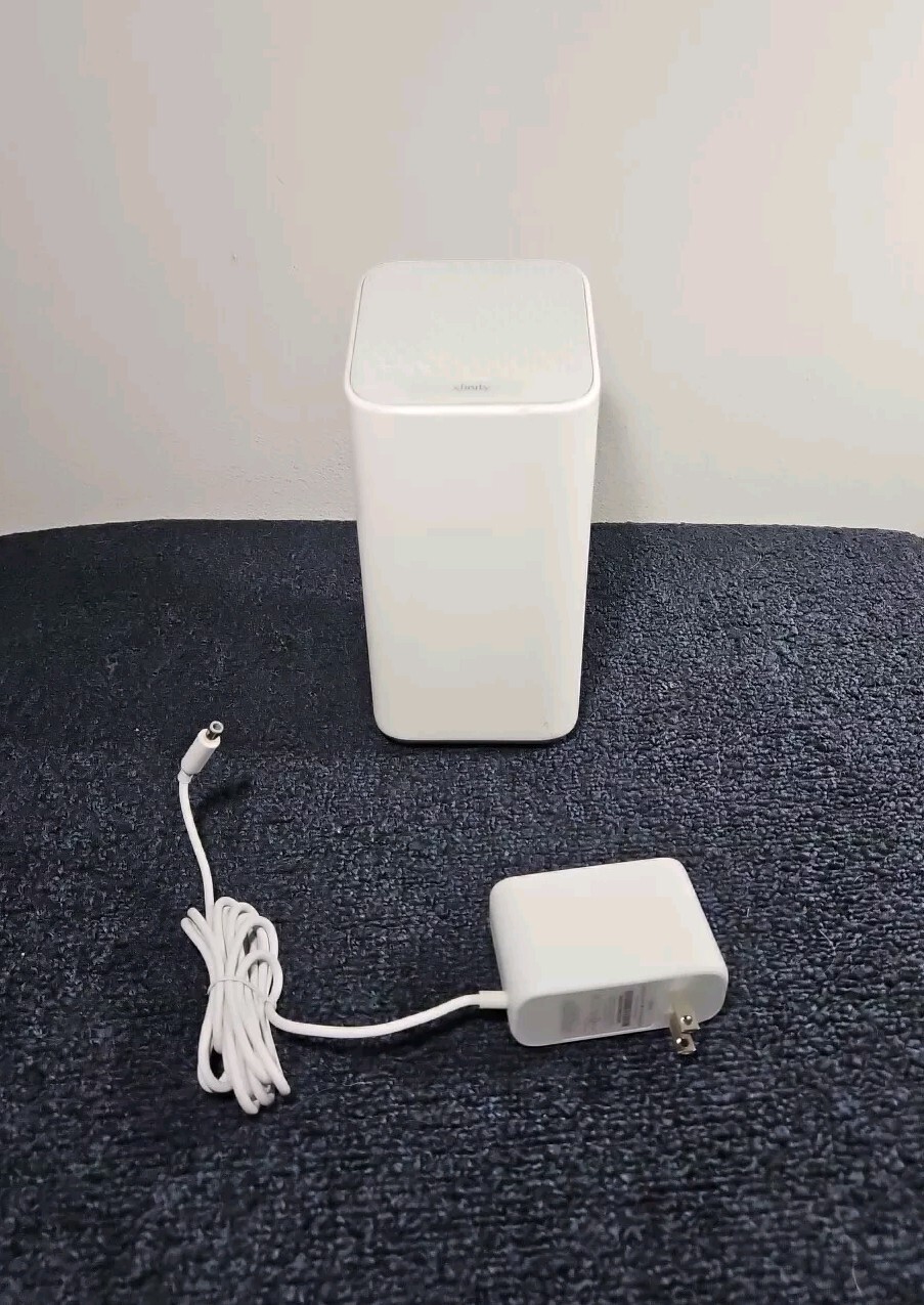 TURNS ON UNTESTED Xfinity XFi WiFi Router 4-Ports White XB7-CM w/ Power ...