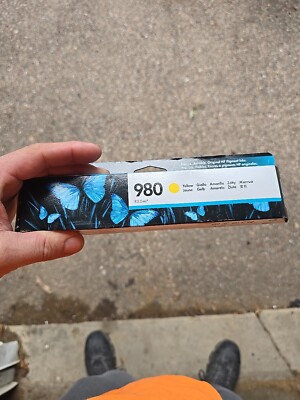 HP D8J09A Genuine Ink Cartridge HP 980 Yellow Ink in Box 2017 Exp. 2020 ...