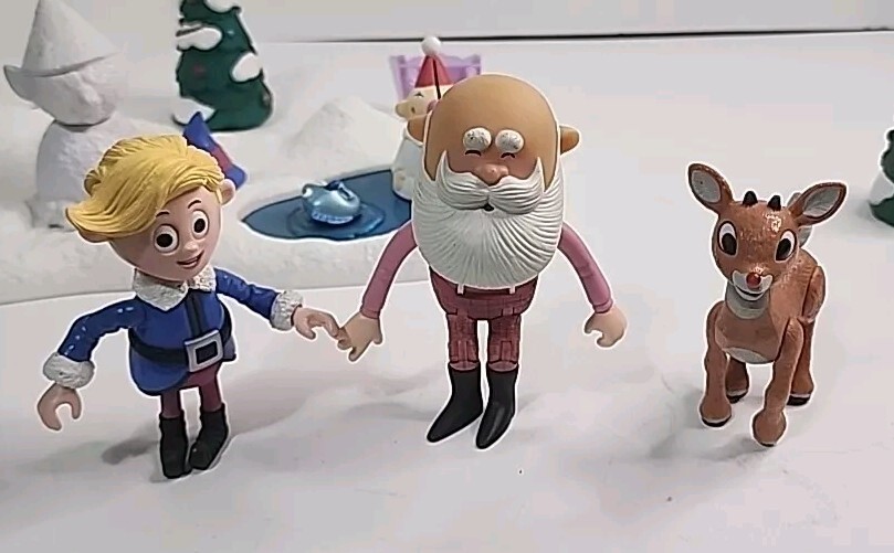 Rudolph The Red-Nose Reindeer We're A Couple of Misfits Talking Playset ...