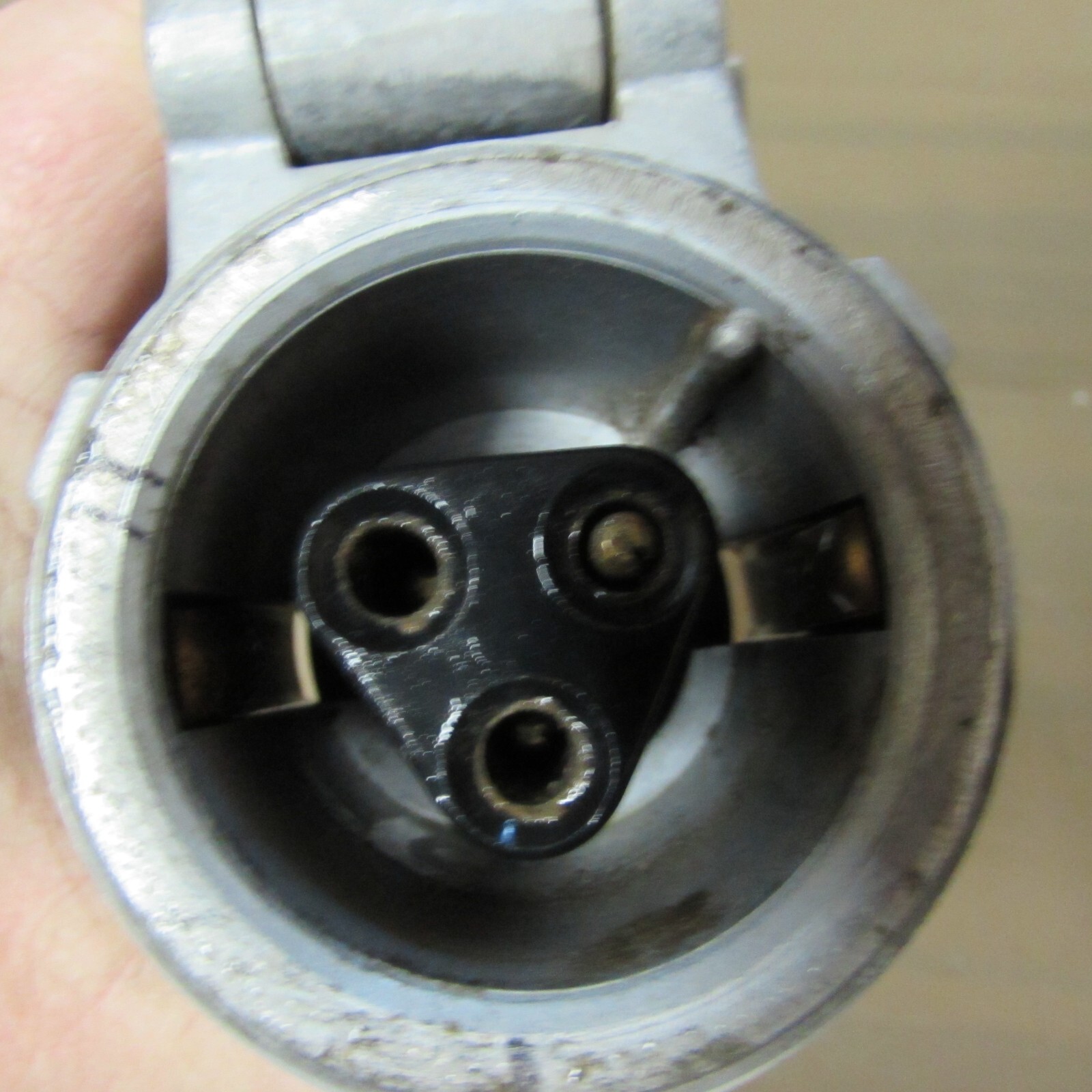 APPLETON ADR3023, POWERTITE FEMALE PLUG, 30A/2W/3P/600V, TAKEOUT! MAKE ...