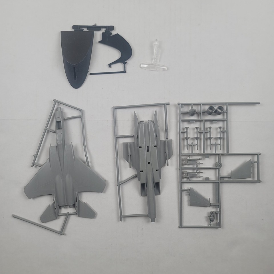 Monogram F-15 Eagle 1986 Model Kit 1111 1/100 Scale Fighter Jet ...