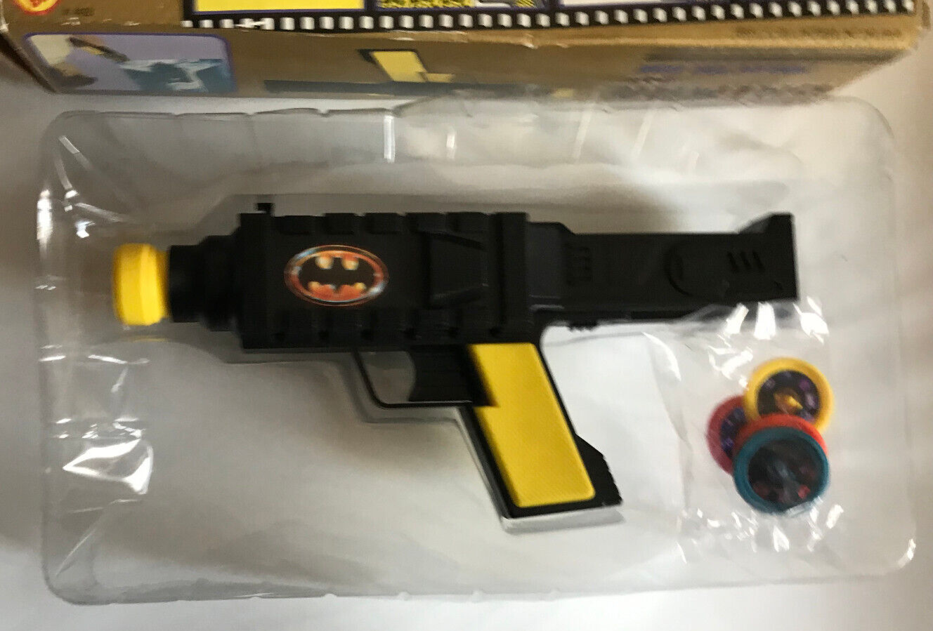 BATMAN PROJECTOR TOY AND FOUR BATMAN IMAGE WHEELS IN OPEN BOX TOYBIZ ...