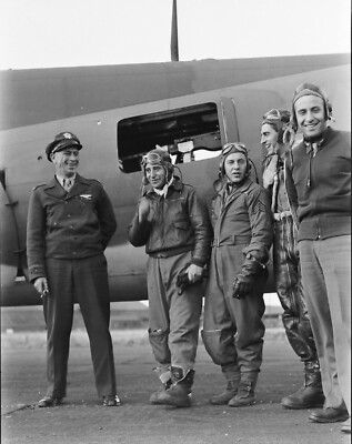 WW2 WWII Photo World War Two / USAAF 8th Air Force Crew England 1942 ...