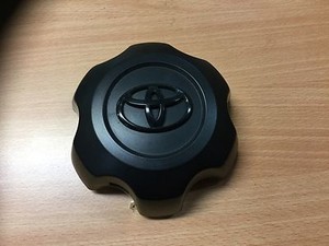 GENUINE TOYOTA HILUX SR 4x4 2016 Centre cap for STEEL WHEELS- Brand New ...