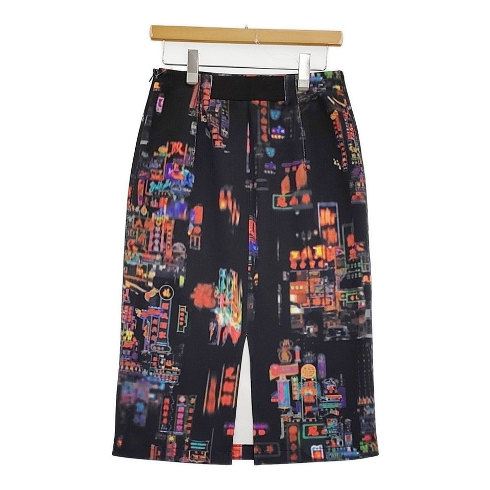 VIVIENNE TAM HONG KONG NEON PRINT SKIRT Hong Kong Neon Size 40 black 5 ...