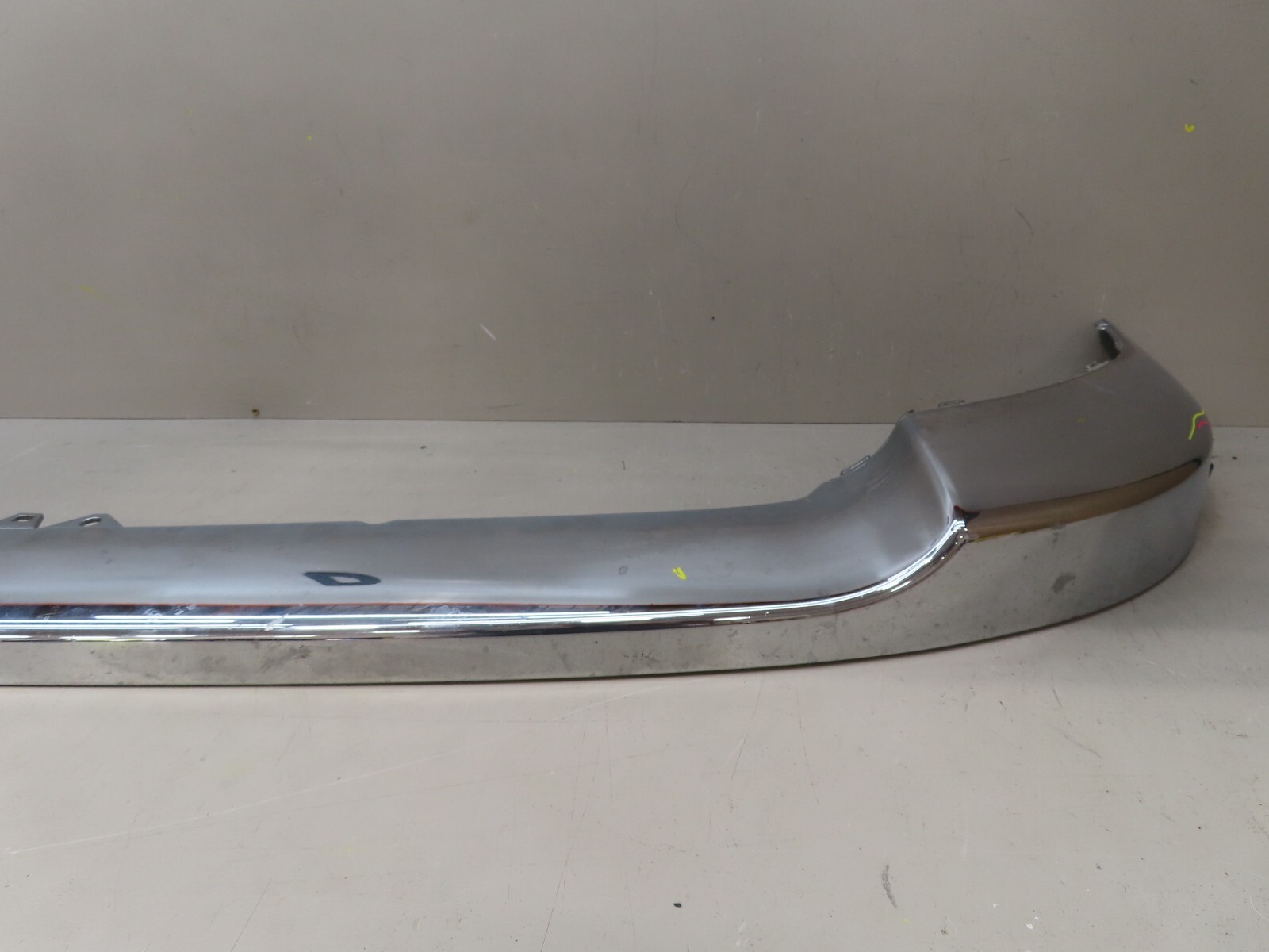 2011-2014 CHEVROLET SILVERADO 2500 3500 HD FRONT UPPER BUMPER COVER OEM ...