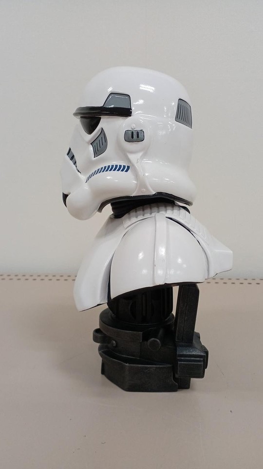 Diamond Select Toys Star Wars Stormtrooper Bust h235_0820 | eBay