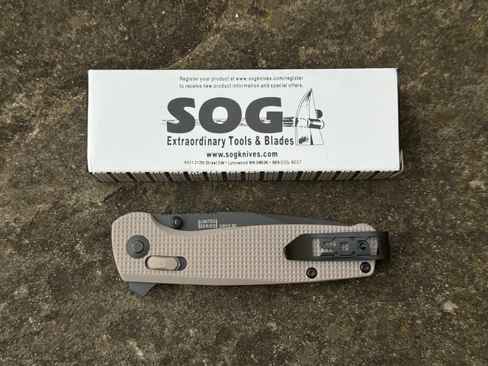 SOG Terminus XR Cryo D2 Folder 3" Black Blade & Handle *New in Box* | eBay