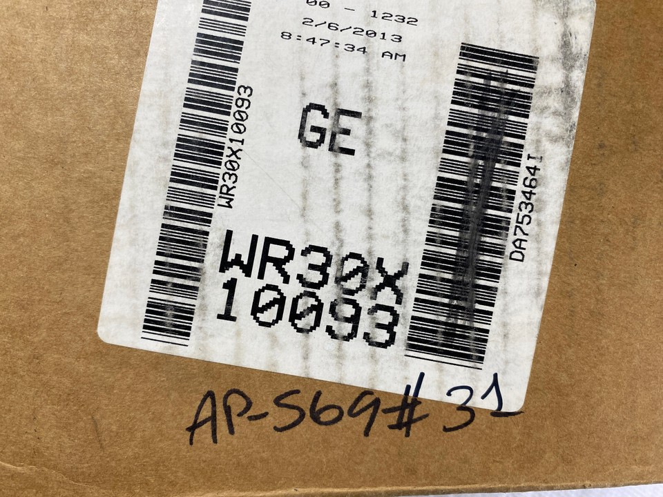 New Genuine OEM GE Refrigerator Ice Maker Assembly Kit WR30X10093 | eBay