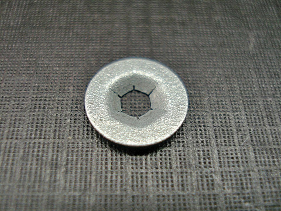 50 pcs 1/8" round push on clips for emblems script name plates ...