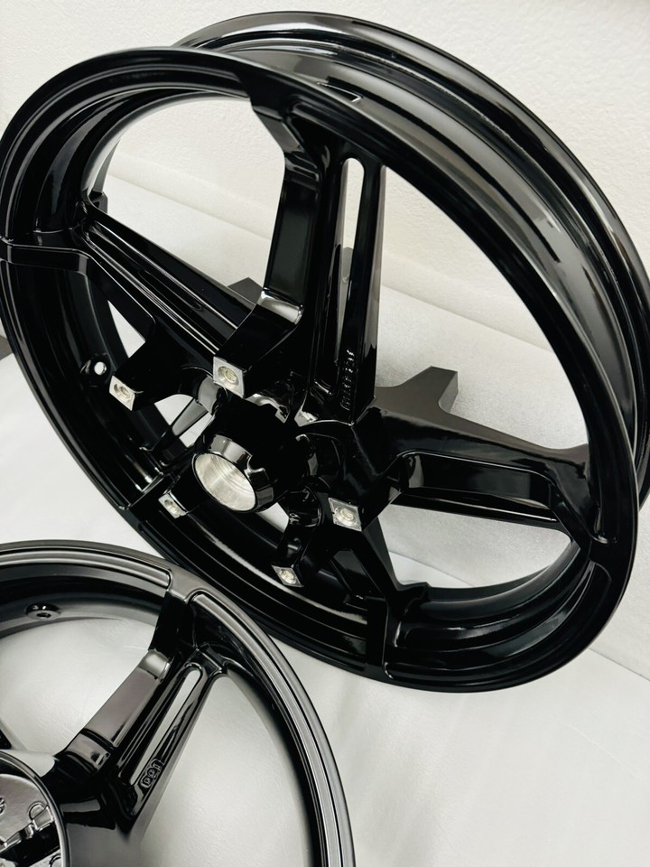Harley NEW 2024 FLTRK Road Glide rims CUSTOM Black OEM Touring Wheels ...