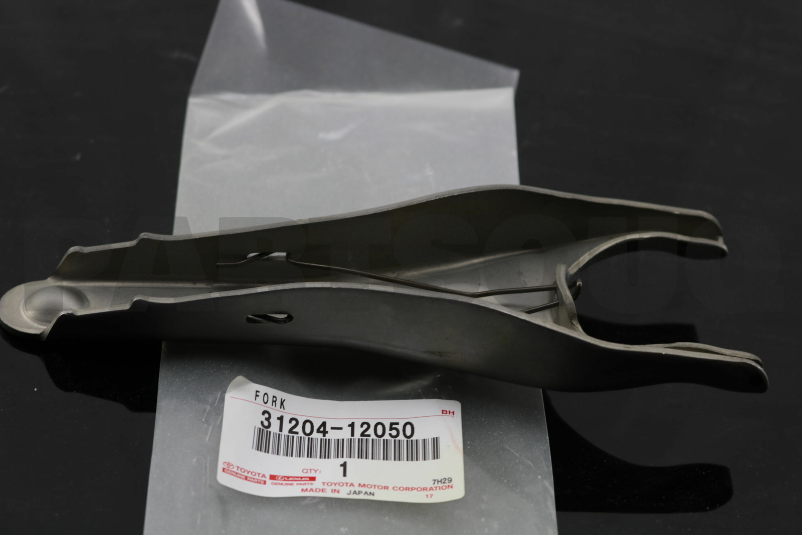 3120412050 Genuine Toyota FORK ASSY, CLUTCH RELEASE 31204-12050 | eBay