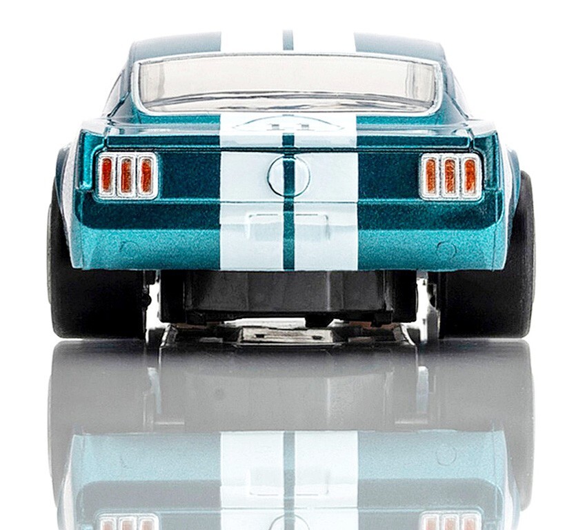 AFX Mega G+ 1965 Shelby GT350R Mustang #11 Mark Donohue HO Slot Car ...