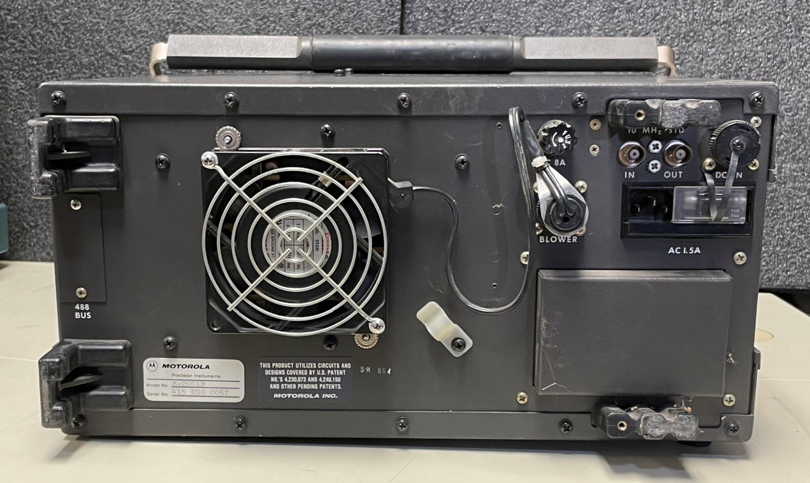 Motorola R-2001B Communications System Analyzer | eBay