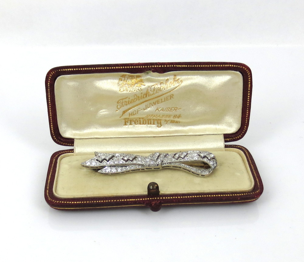 Art Deco 2.85ct Square & Old Cut Diamond Platinum & Gold Filigree Bow ...