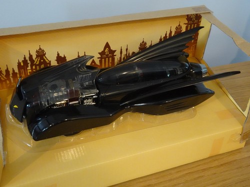 CORGI CLASSICS BATMAN BATMOBILE 2000 DC COMICS CAR MODEL 77603 1:18 | eBay
