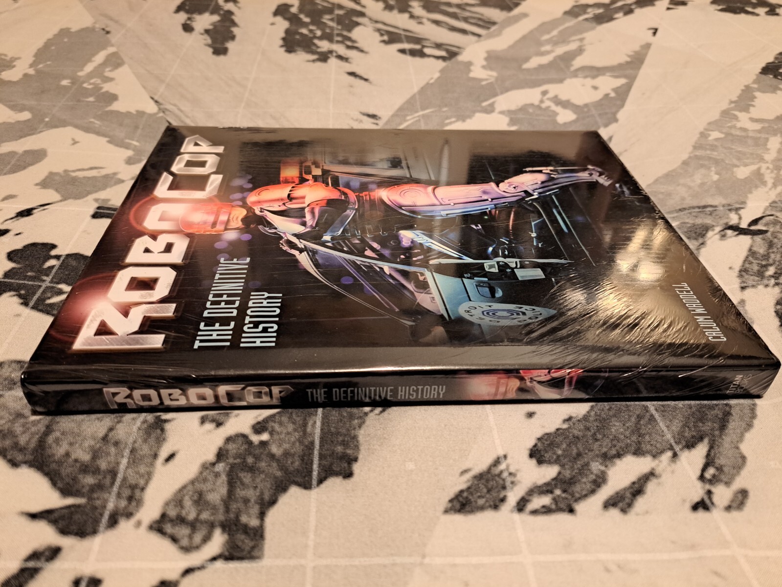 Robocop - The Definitive History - Hardcover book (2014) *Brand New ...