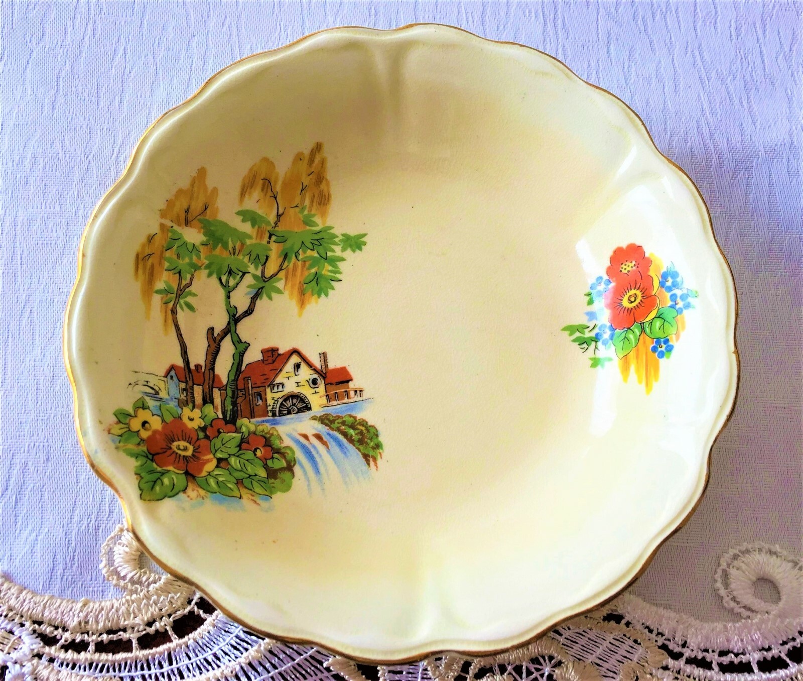 VINTAGE PALISSY POTTERY ENGLAND BUTTER/TRINKET DISH C1950+ | eBay Australia