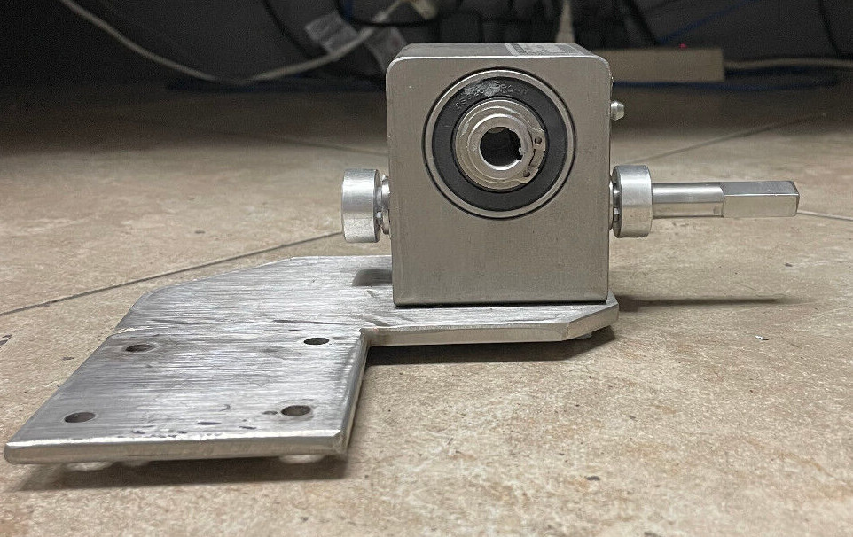 Tolomatic 0120-0420 Right Angle Gearbo 1 Ratio Slide-Rite with handle ...